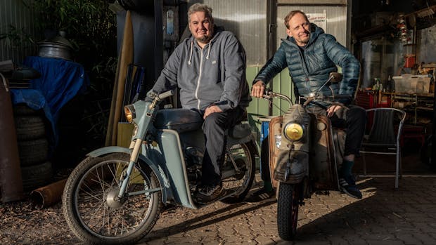 "Motorbiene" macht aus alten Mopeds E-Bikes | Heute.at