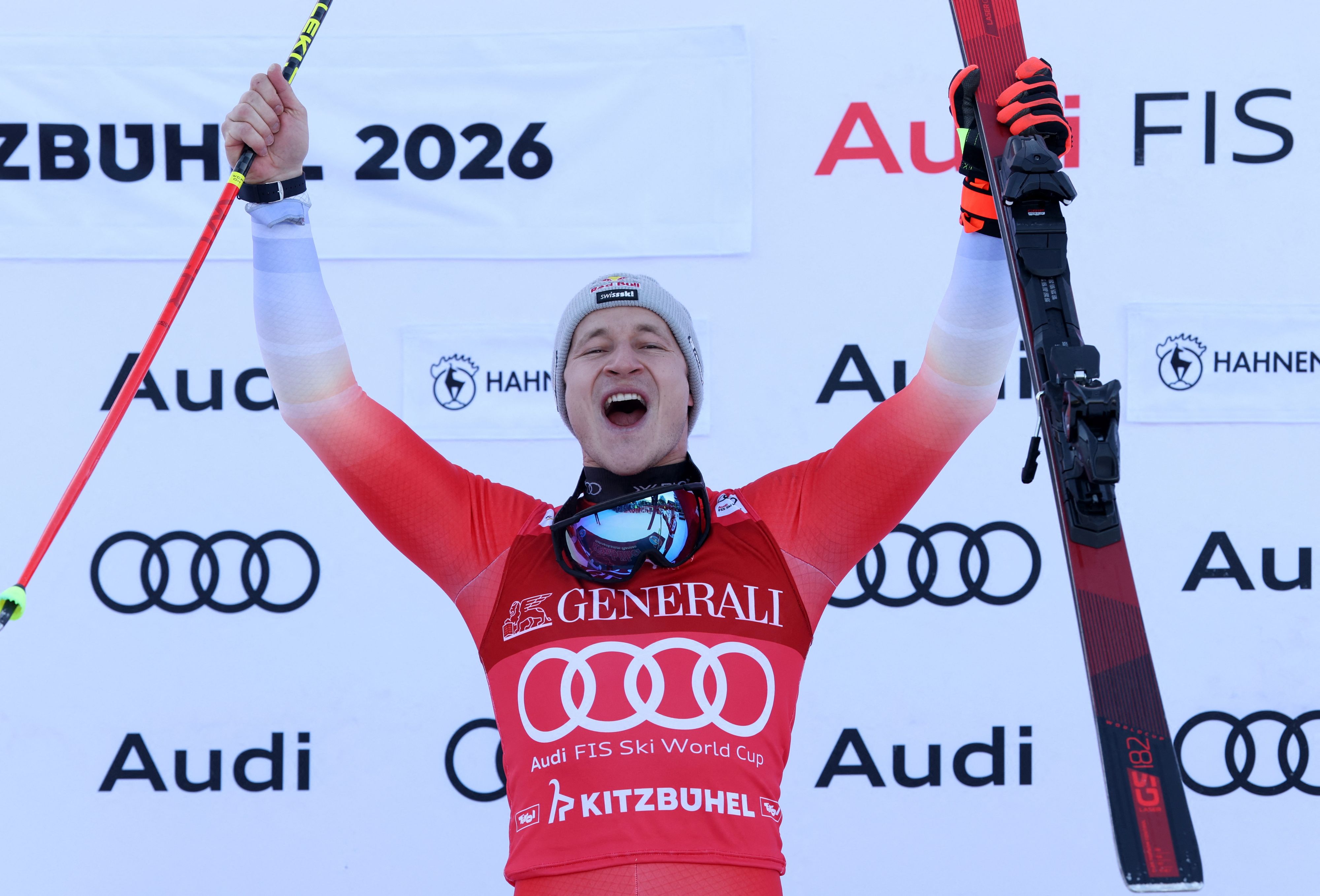 Super-G-Sieg in Kitz – Bier-Vorgabe für Schweizer Ski-Gigant Odermatt ...