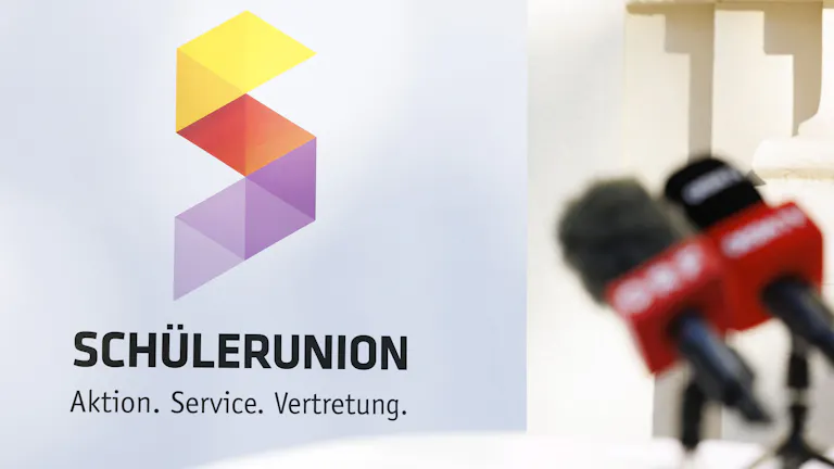 Die Schülerunion sorgt erneut für negative Schlagzeilen. (Symbolbild ...
